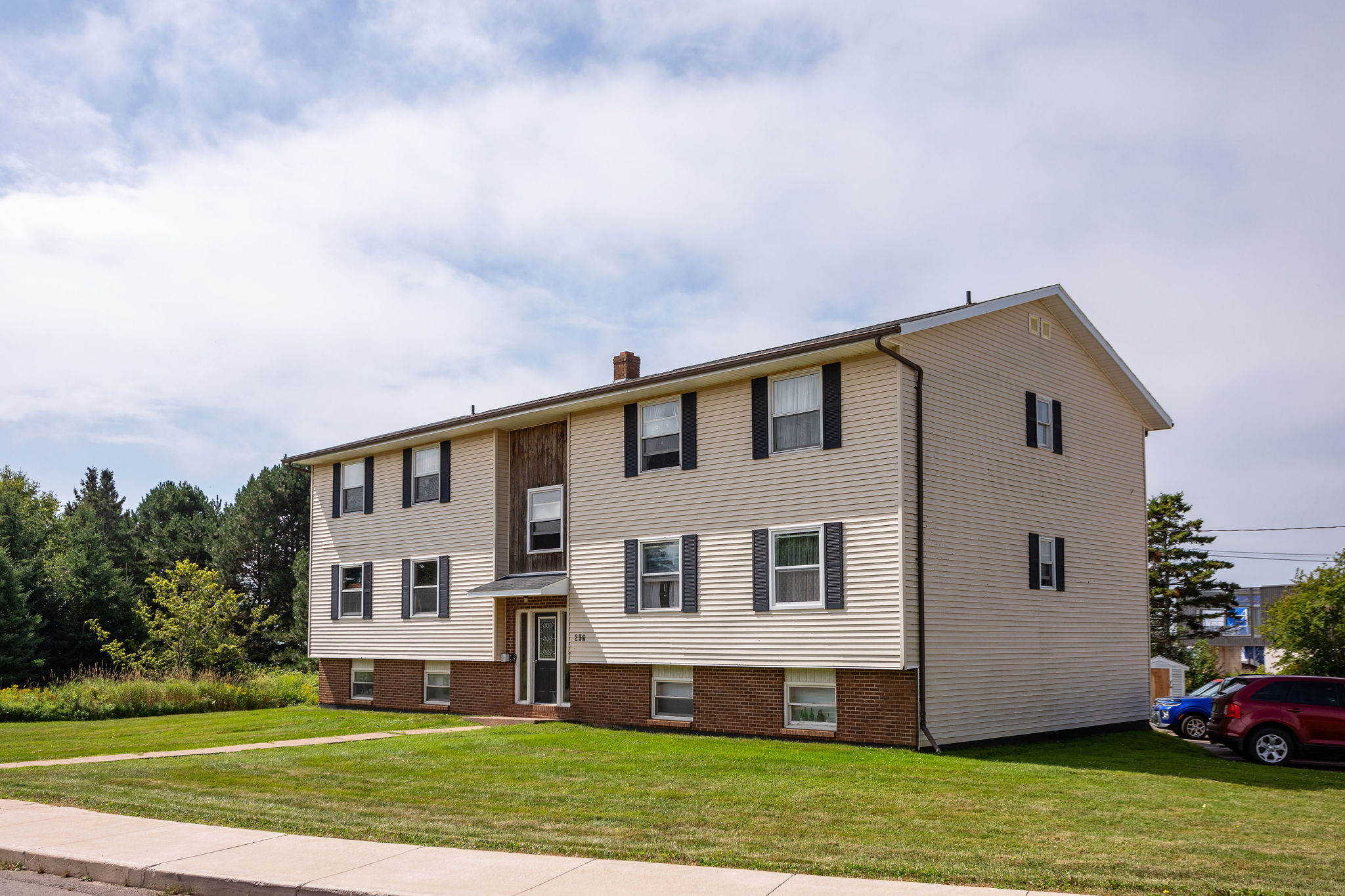 Residential Living | McInnis Group & Pillar Properties